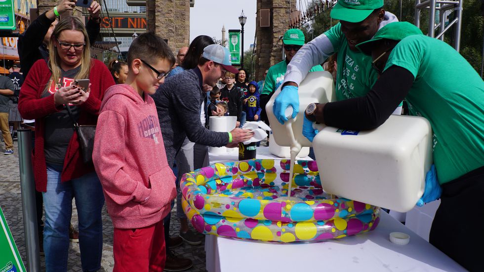 Hidden Valley Ranch creates ultimate ranch dressing celebration for ...