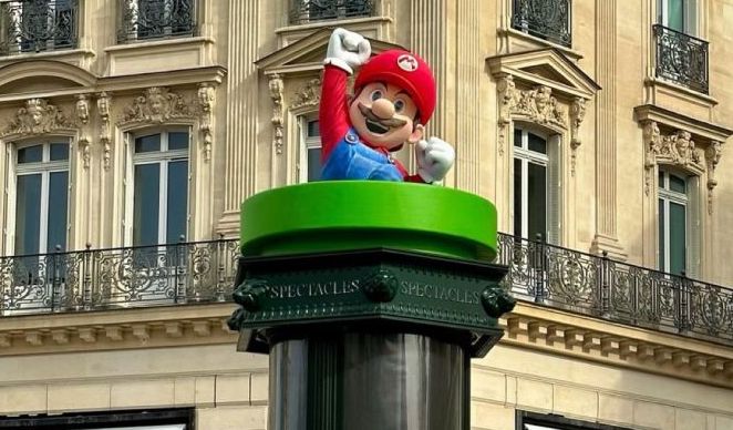 Super Mario pops up in Paris | Famous Campaigns