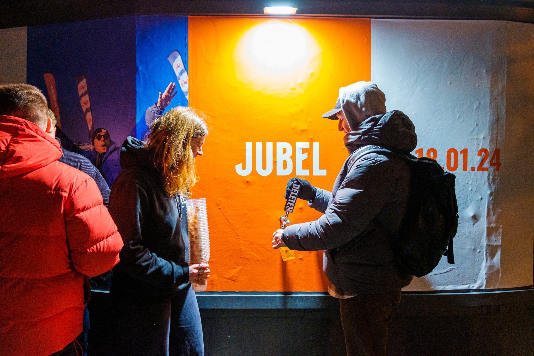 JUBEL throws an epic secret party behind a billboard | Famous Campaigns