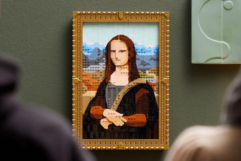 Now you can create the Mona Lisa in LEGO | Famous Campaigns