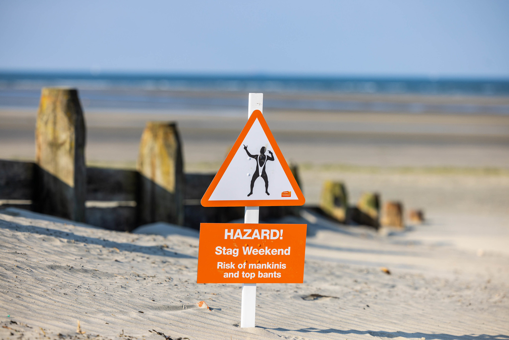EasyJet Holidays employ beach rangers to crack down on nuisances ...