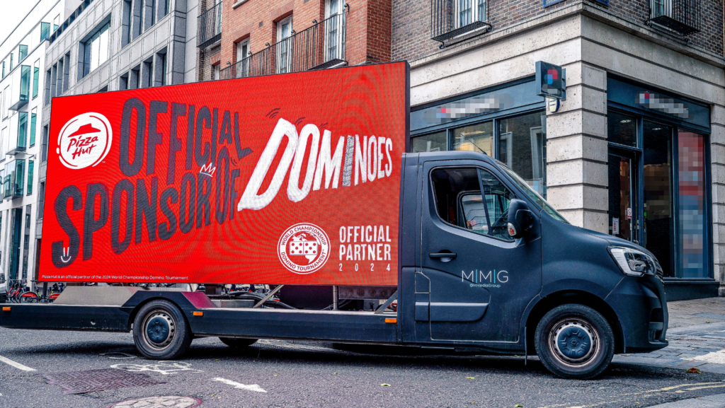 Pizza Hut becomes the “Official Sponsor of Dominoes” | Famous Campaigns
