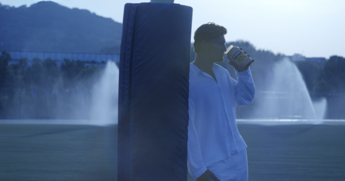 Hellmann’s teams up with NFL quarterback to create world first ...