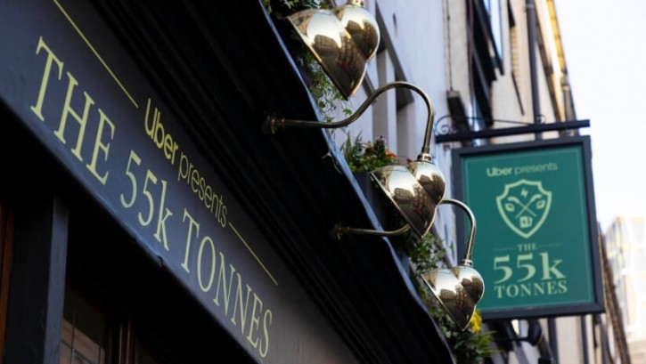Uber opens a pub called The 55k Tonnes | Famous Campaigns