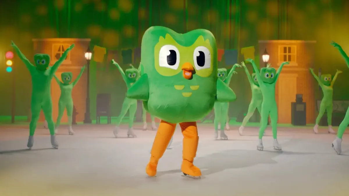 Duolingo just trolled us all with “Duolingo on Ice” | Famous Campaigns