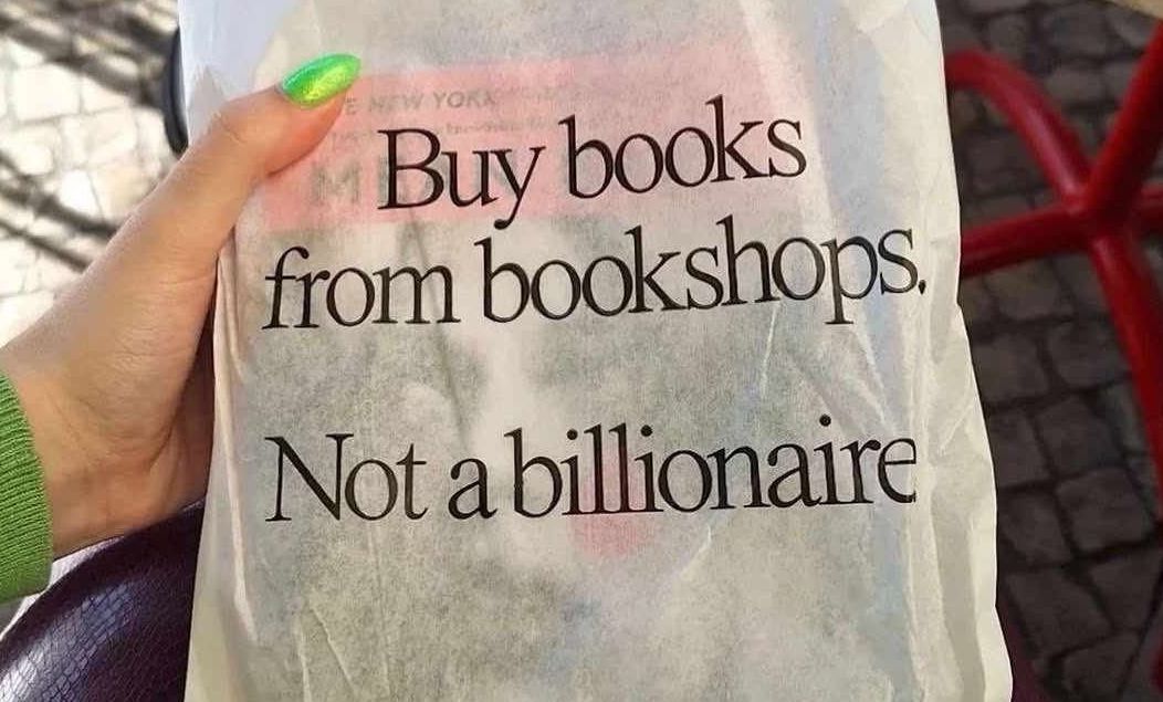 This Lisbon shop has a message for book lovers | Famous Campaigns