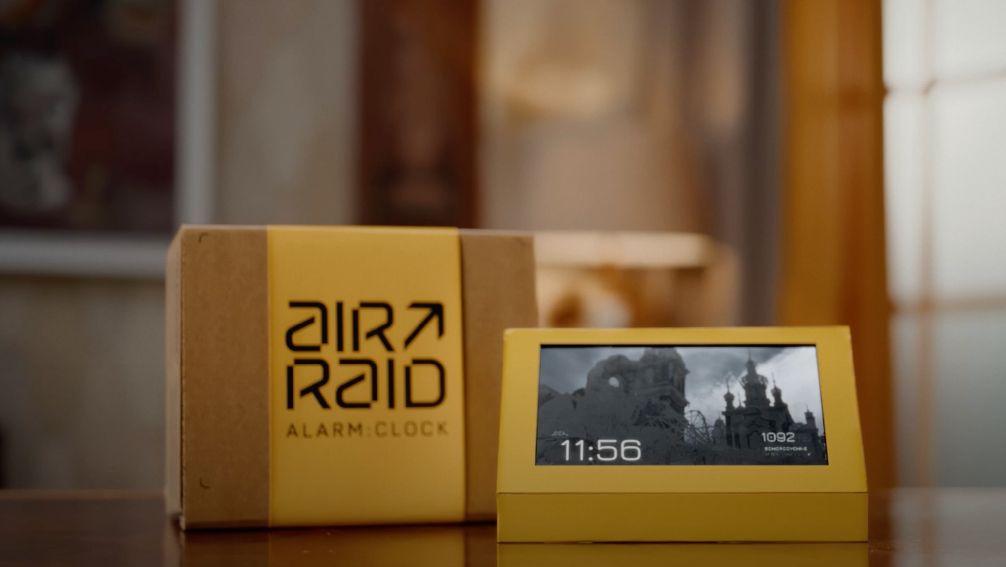 Razom’s air raid alarm clock sounds off for Ukraine | Famous Campaigns