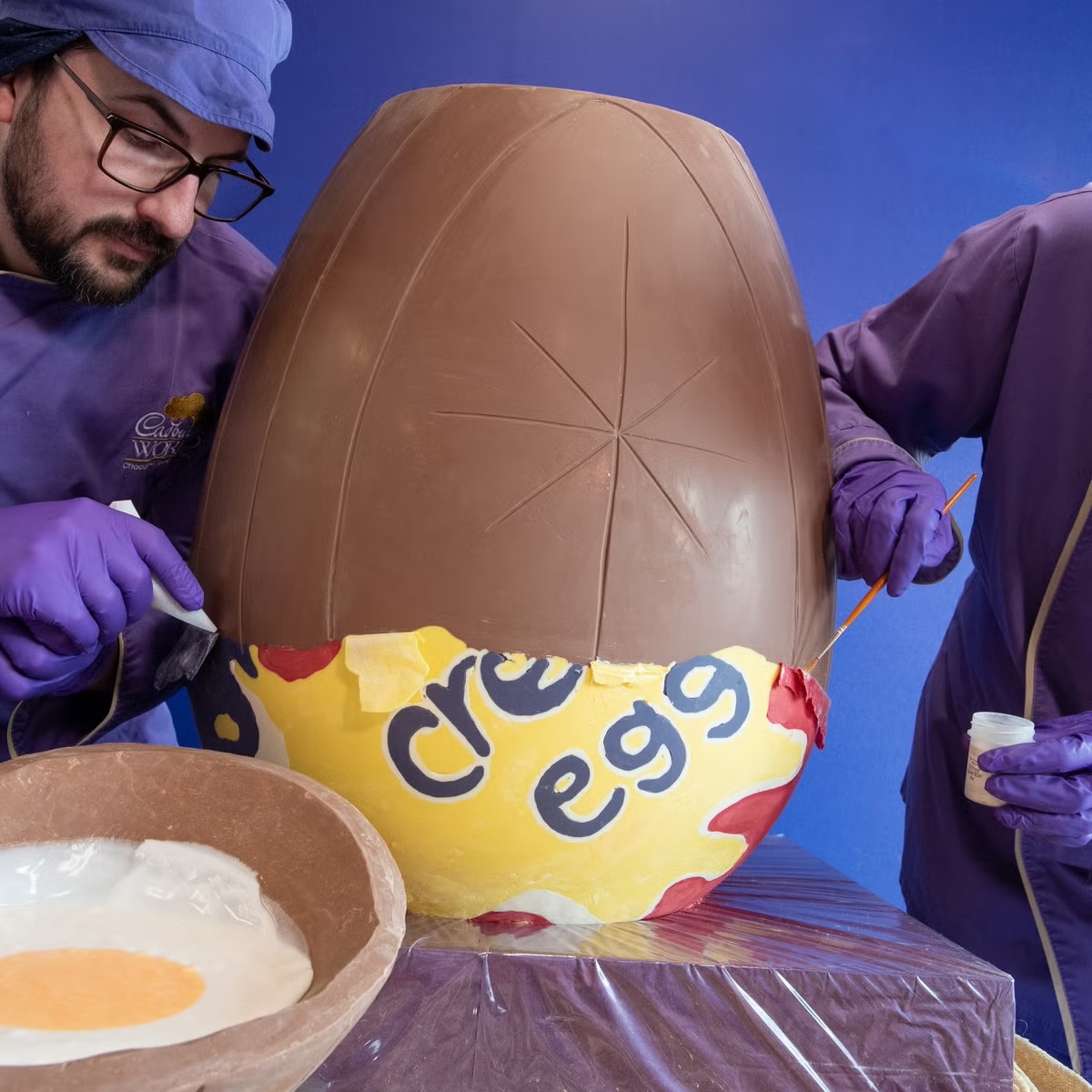 Cadbury creates the world’s largest Creme Egg | Famous Campaigns
