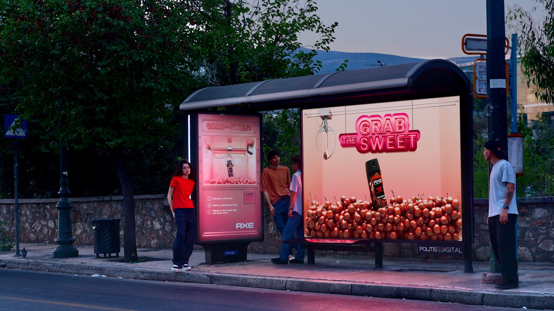 Axe turned a bus stop into an arcade game | Famous Campaigns