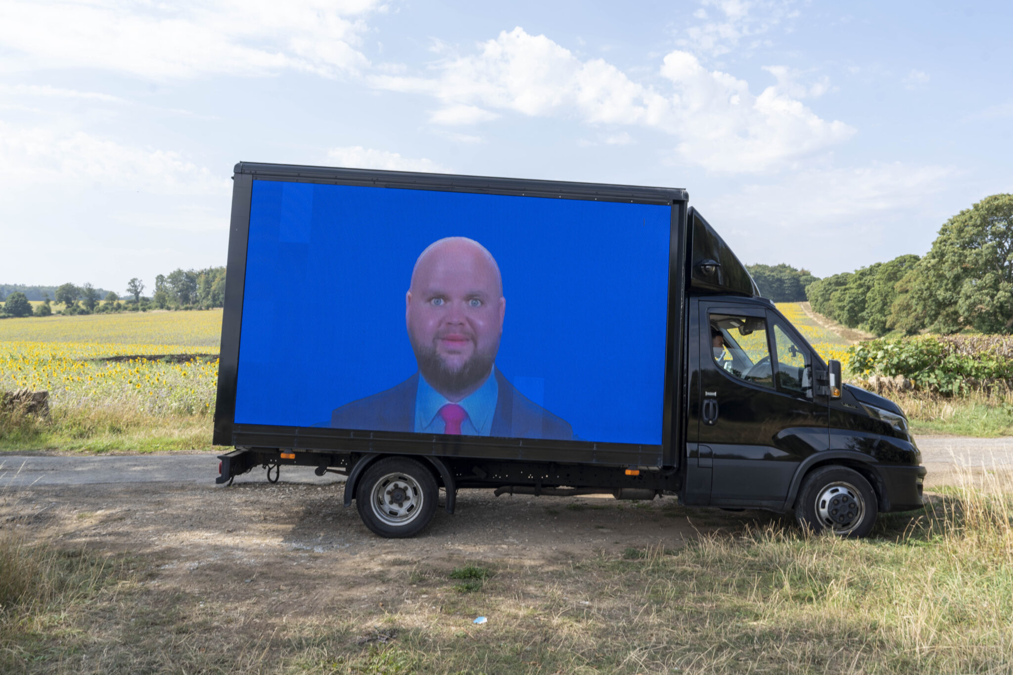 JD Vance got followed by a meme van in the English countryside | Famous ...