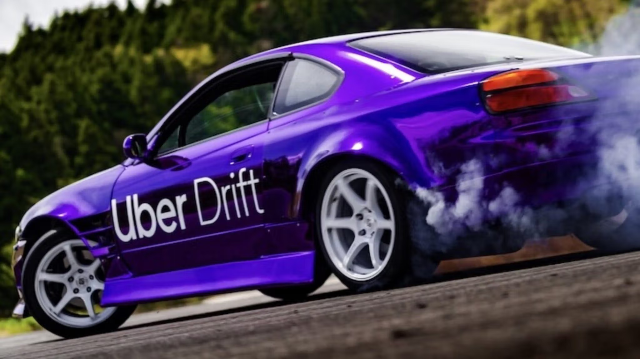 Uber trades Tokyo gridlock for drifting | Famous Campaigns